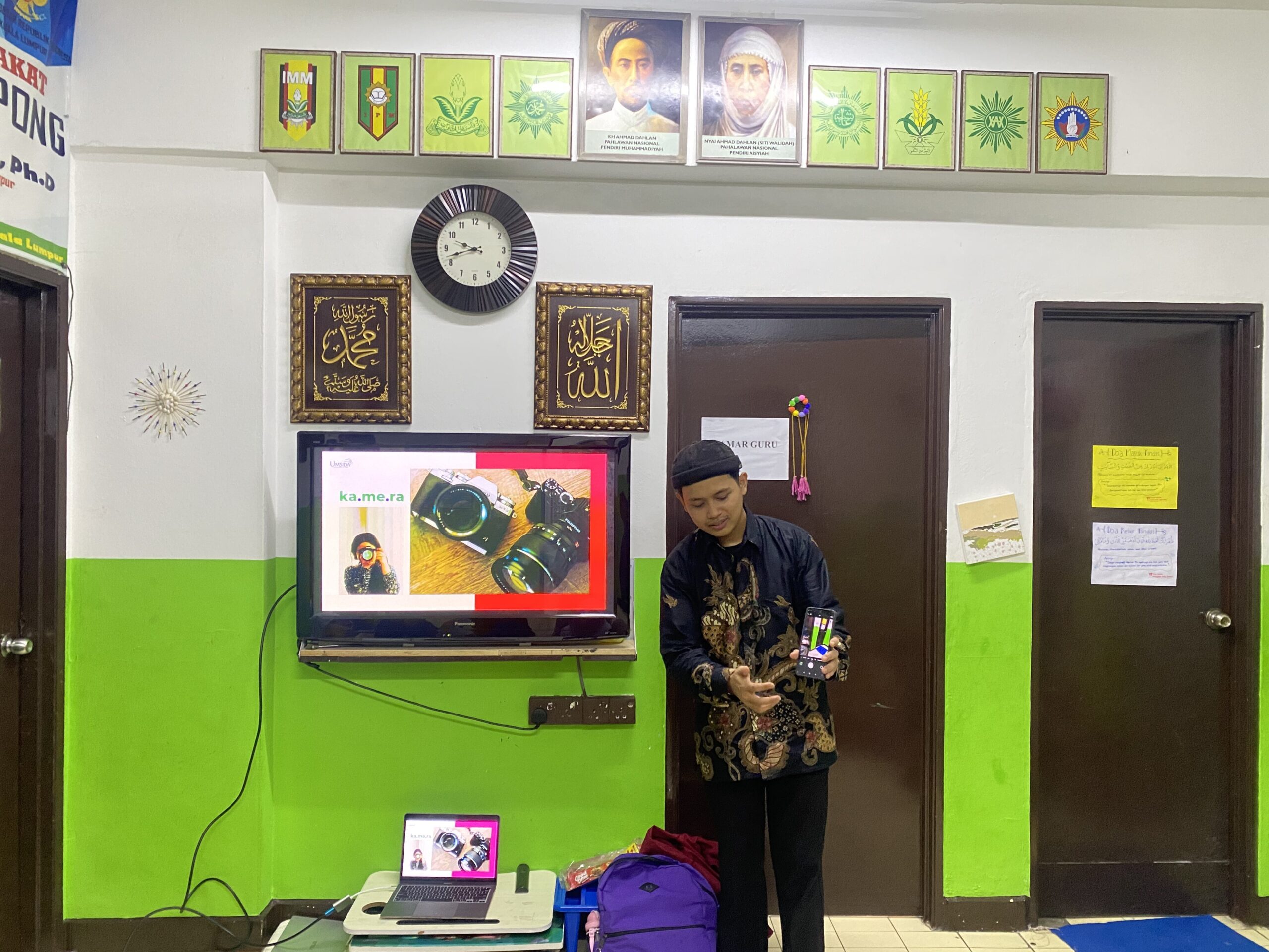 Mahasiswa Ilmu Komunikasi UMSIDA berkontribusi dalam International ...